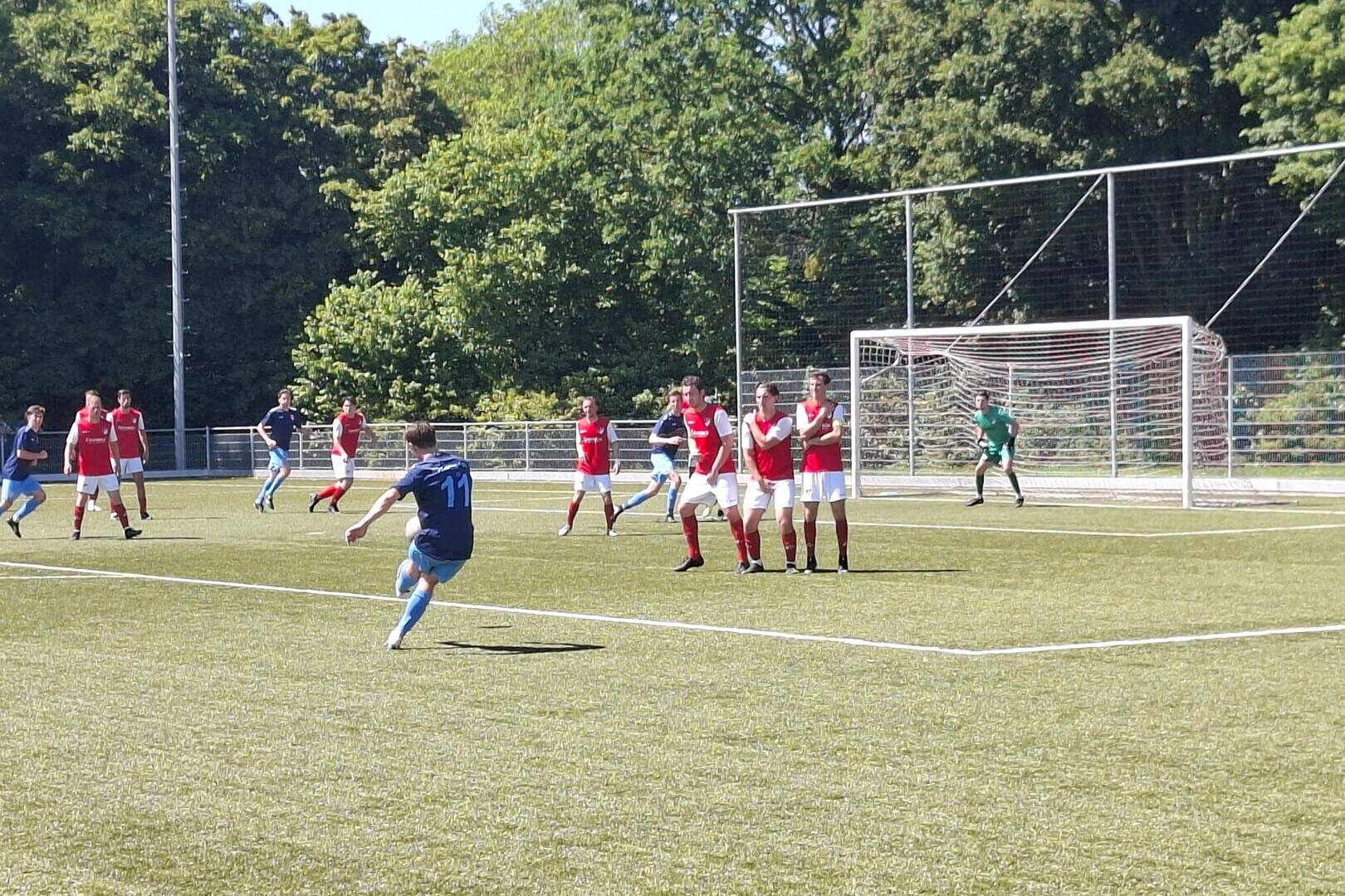 Sparta’18 draait tegen RVU ongelukkige achterstand om en mag blijven ...