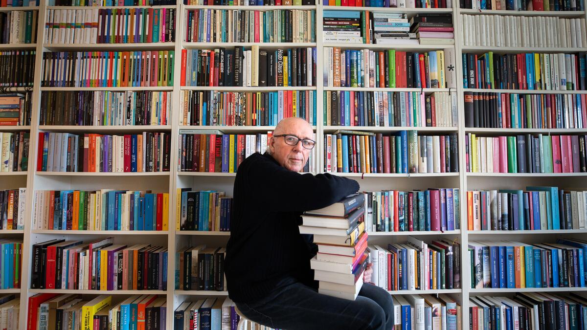 Koens boekenkast: Soms voel je je als lezer een gluurder en littekens ...
