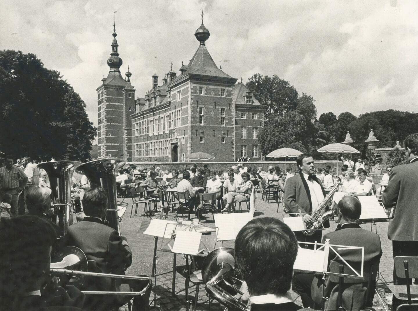 Gravin Marcel de Liedekerke (89) van kasteel Eijsden overleden | De ...