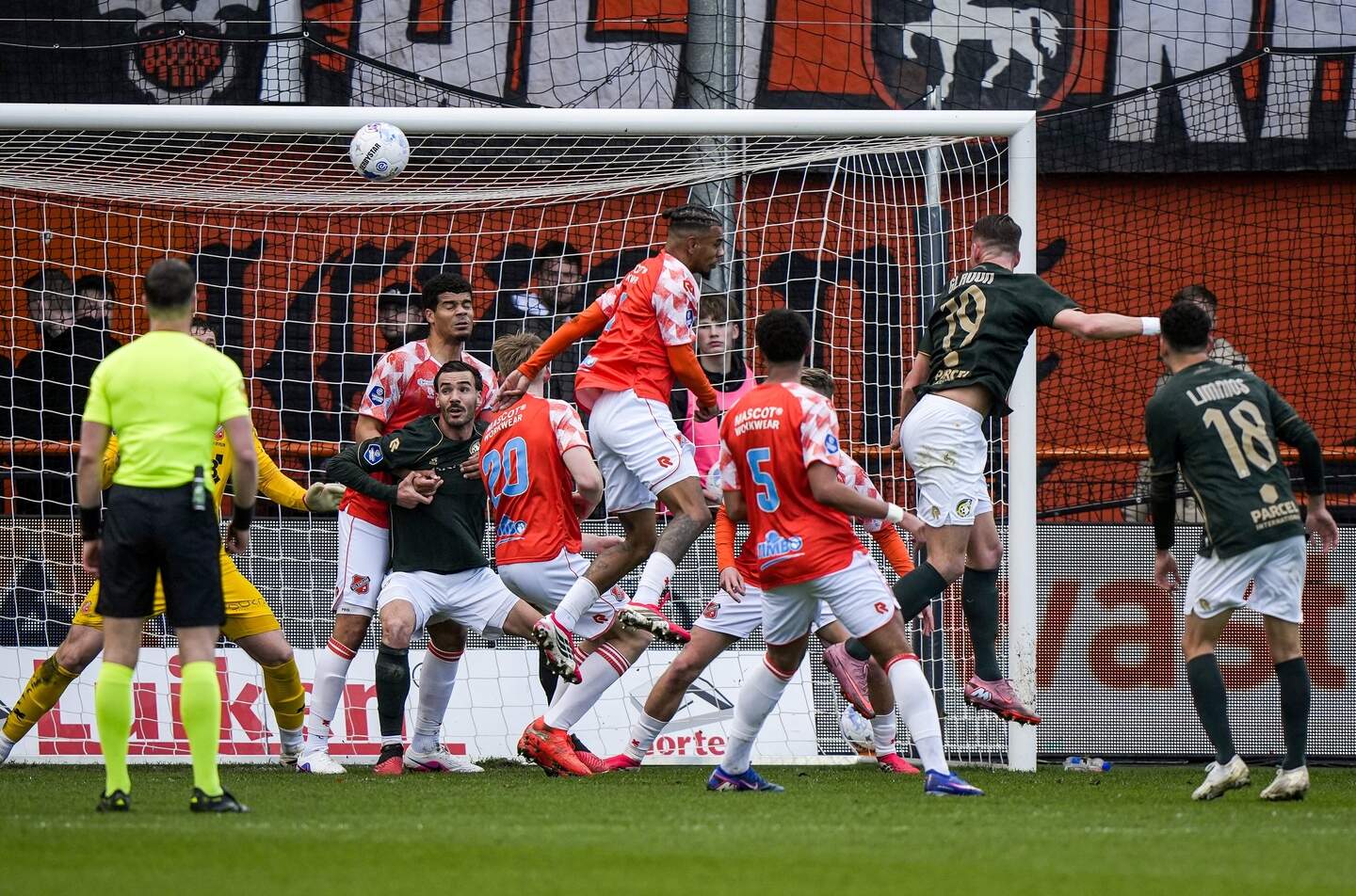 Paul Gladon, dé eredivisie-invaller die Fortuna als starter laat ...