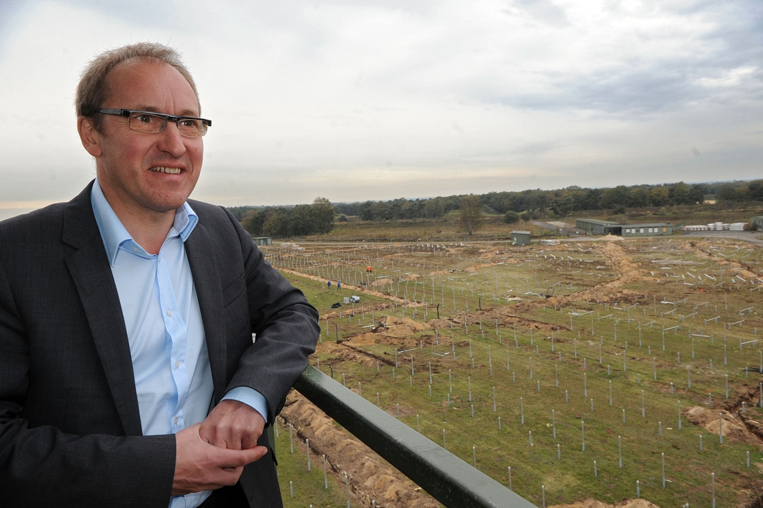 Directeur Van Bebber van Airport Weeze vertrekt naar Dortmund | De ...