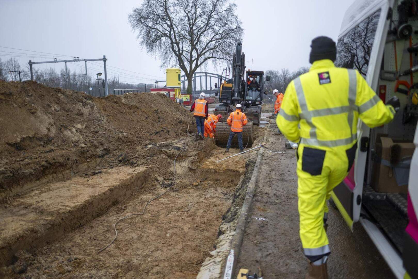 Spoor bij Beek-Elsloo week dicht voor alle verkeer: ook geen treinen ...
